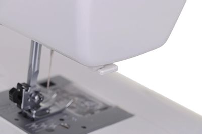 Швейная машина Janome 521, белый – купить в Ситилинк | 360789