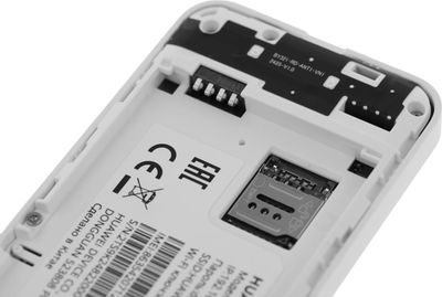 Модем Huawei E5586-326 3G/4G, внешний, белый [51071vhv] – купить в ...