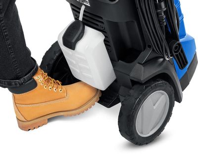 Мойка высокого давления Зубр АВД-П240 – купить в Ситилинк | 1908853