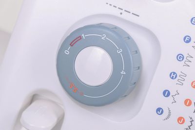 Швейная машина Janome 521, белый – купить в Ситилинк | 360789