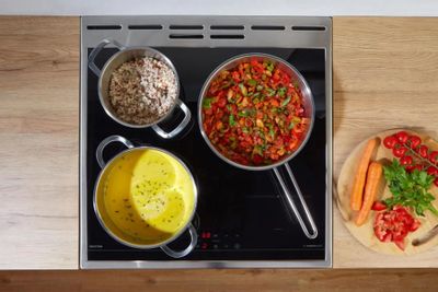 Электрическая плита Gorenje GEC5C42WG, стеклокерамика, без крышки ...